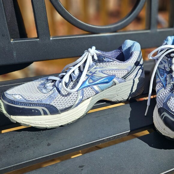 Brooks | Shoes | Brooks Adrenaline Gts 2 Dna Tennis Running Athletic ...